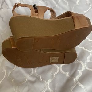 Antelope | Shoes | Antelope Leather Wedge Sandals | Poshmark